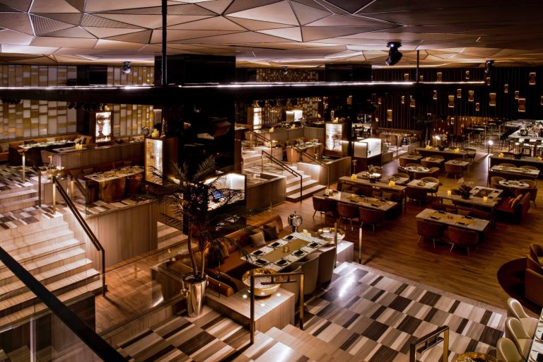 6 Amazing Modern Restaurants to Inspire Your Dining Room Design