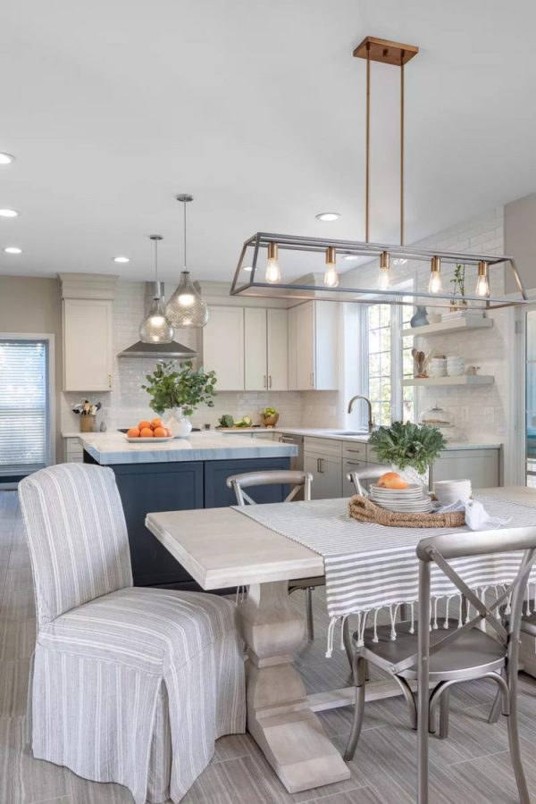 Farmhouse Chic - Dining Rooms that Will Take You to the Countryside